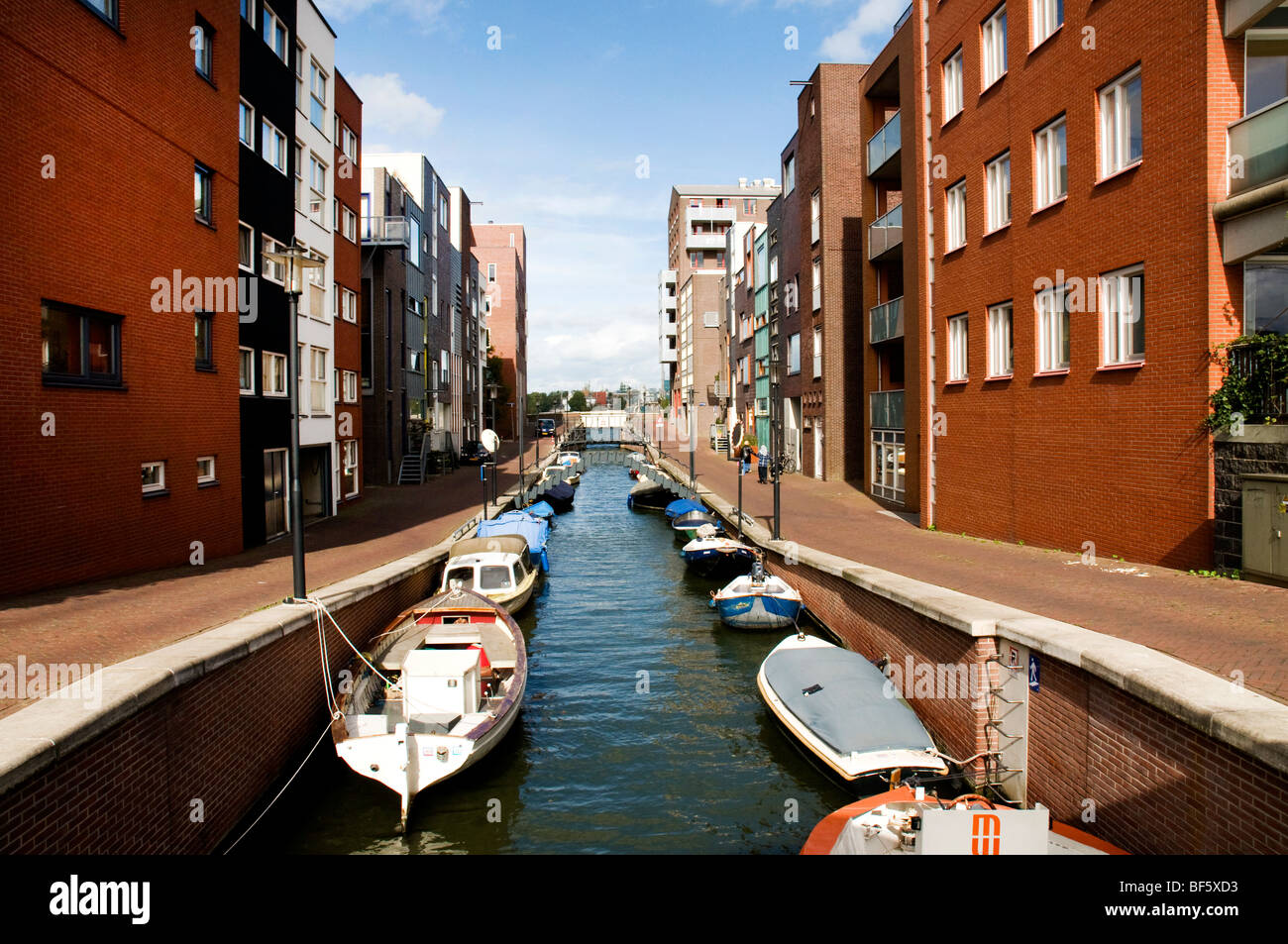 Canal in Java Eiland, Amsterdam, Holland, Netherlands Stock Photo - Alamy