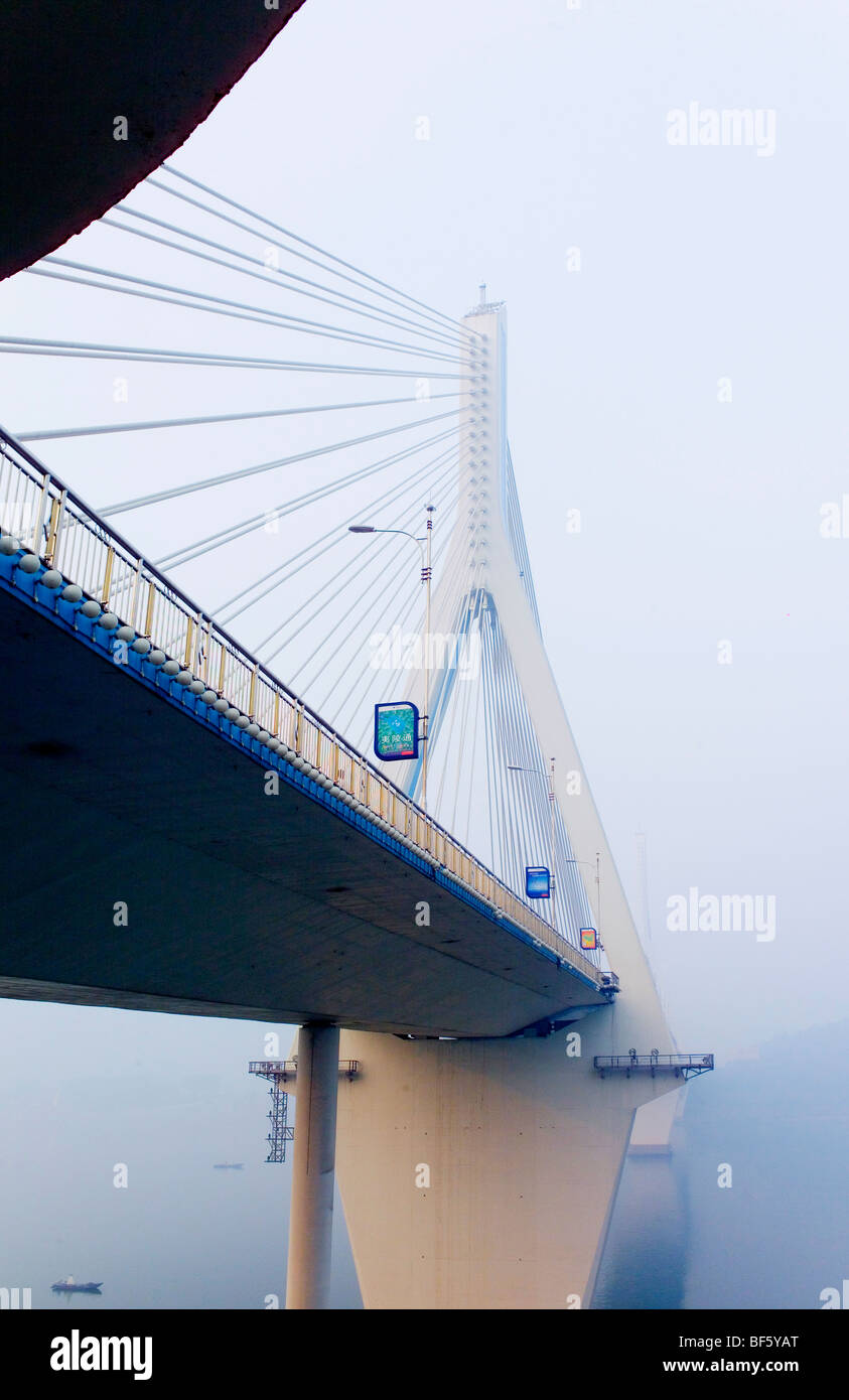 Yichang bridge china hi-res stock photography and images - Alamy