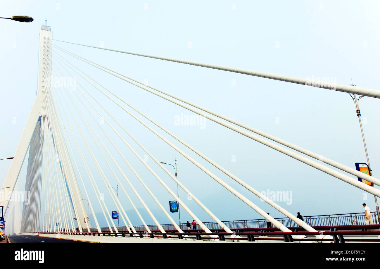 Yiling Yangtze Bridge, Yichang City, Hubei, China Stock Photo - Alamy