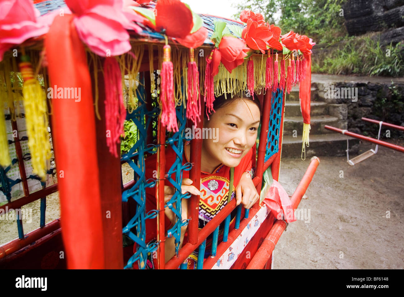 Tujia woman in traditional costume hi-res stock photography and images ...