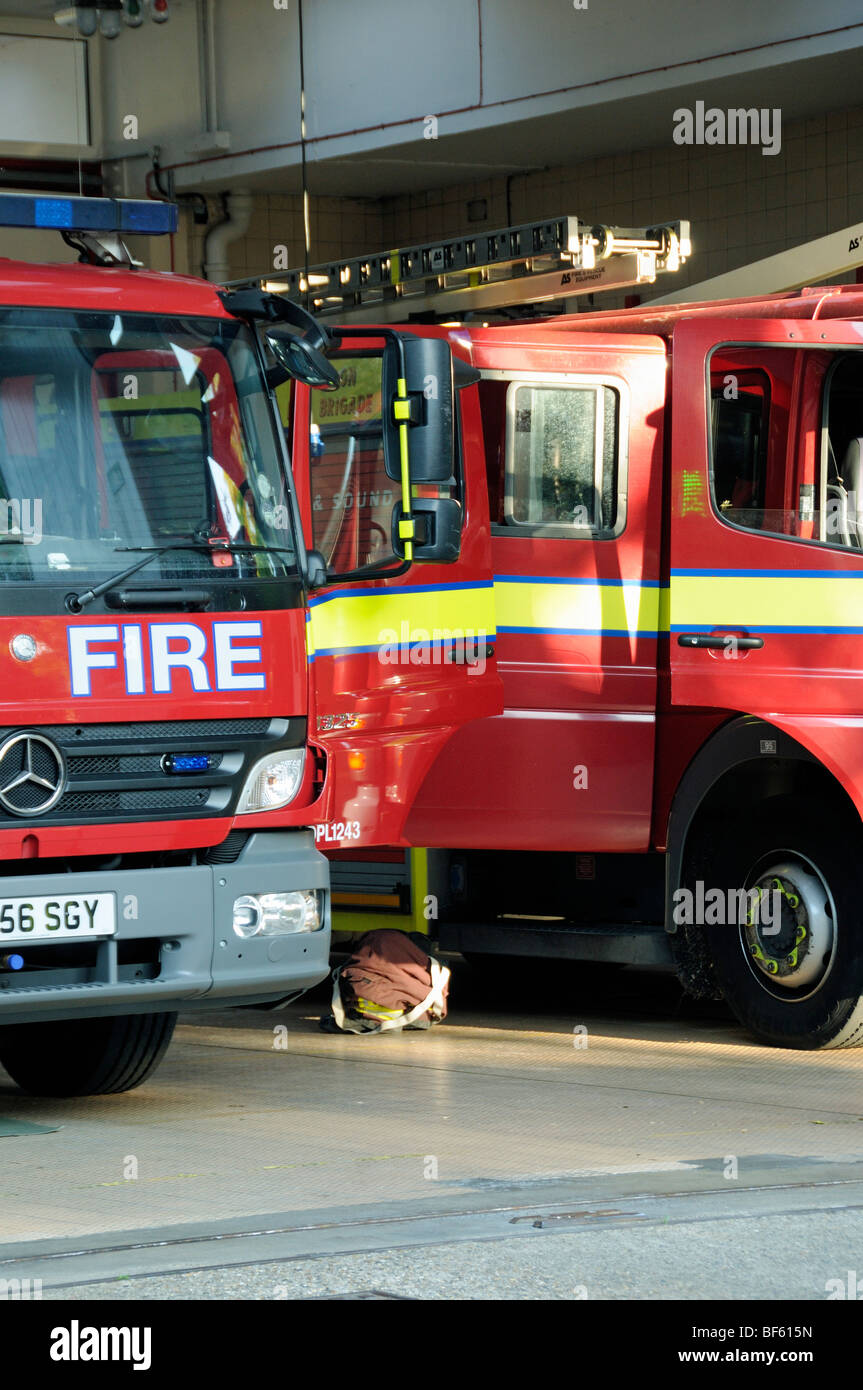 Fire engines hi-res stock photography and images - Alamy