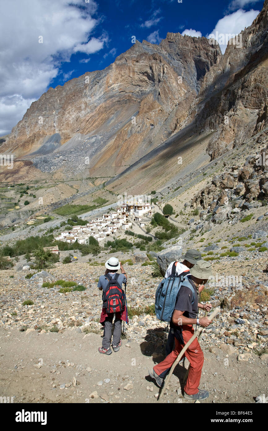 Trekkers and Lingshed monastery. Padum-Lamayuru trek. Zanskar. India ...