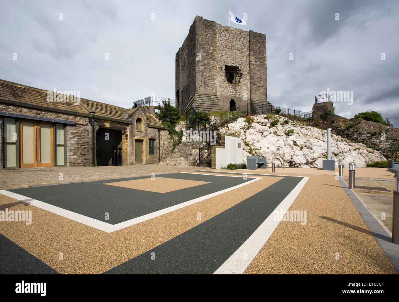 Clitheroe castle hi-res stock photography and images - Alamy