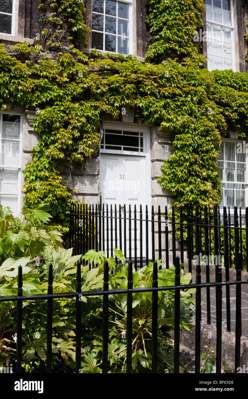 Queen Square house front in Bath, England Stock Photo - Alamy