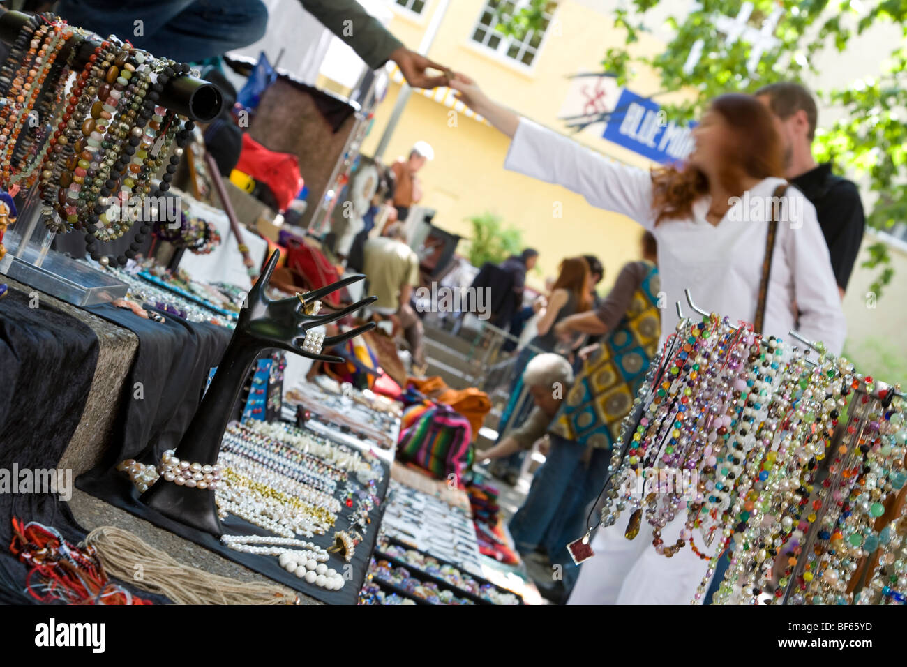 Zurich market hi-res stock photography and images - Alamy
