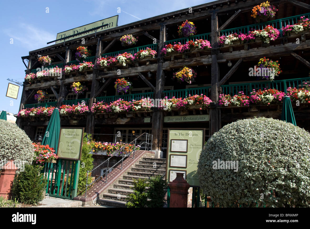 The Dickens Inn St Katherines Dock London E1 Stock Photo - Alamy