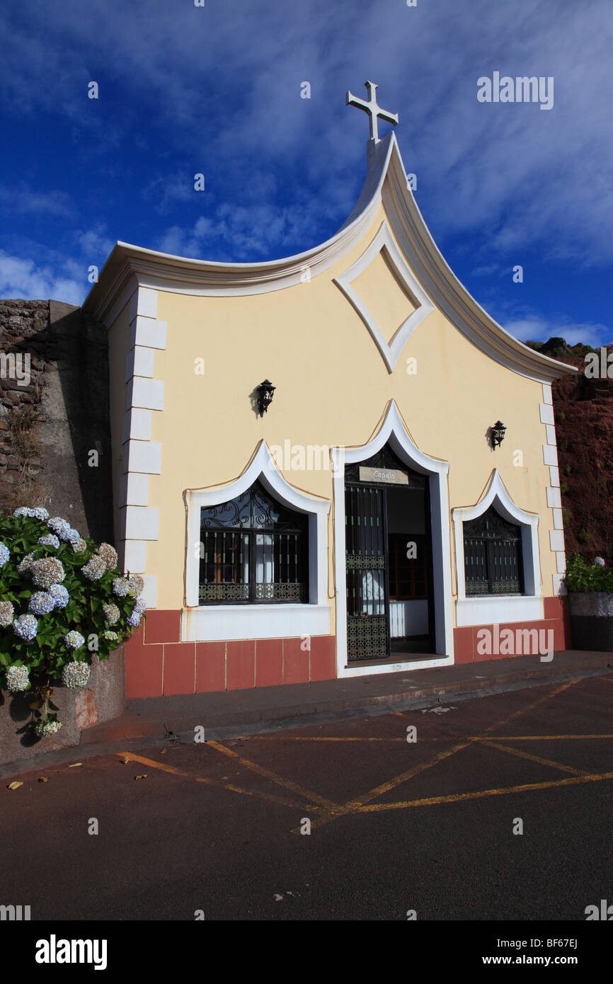 roadside church at Madeira, Madeira, Portugal, Europe. Photo by Willy ...