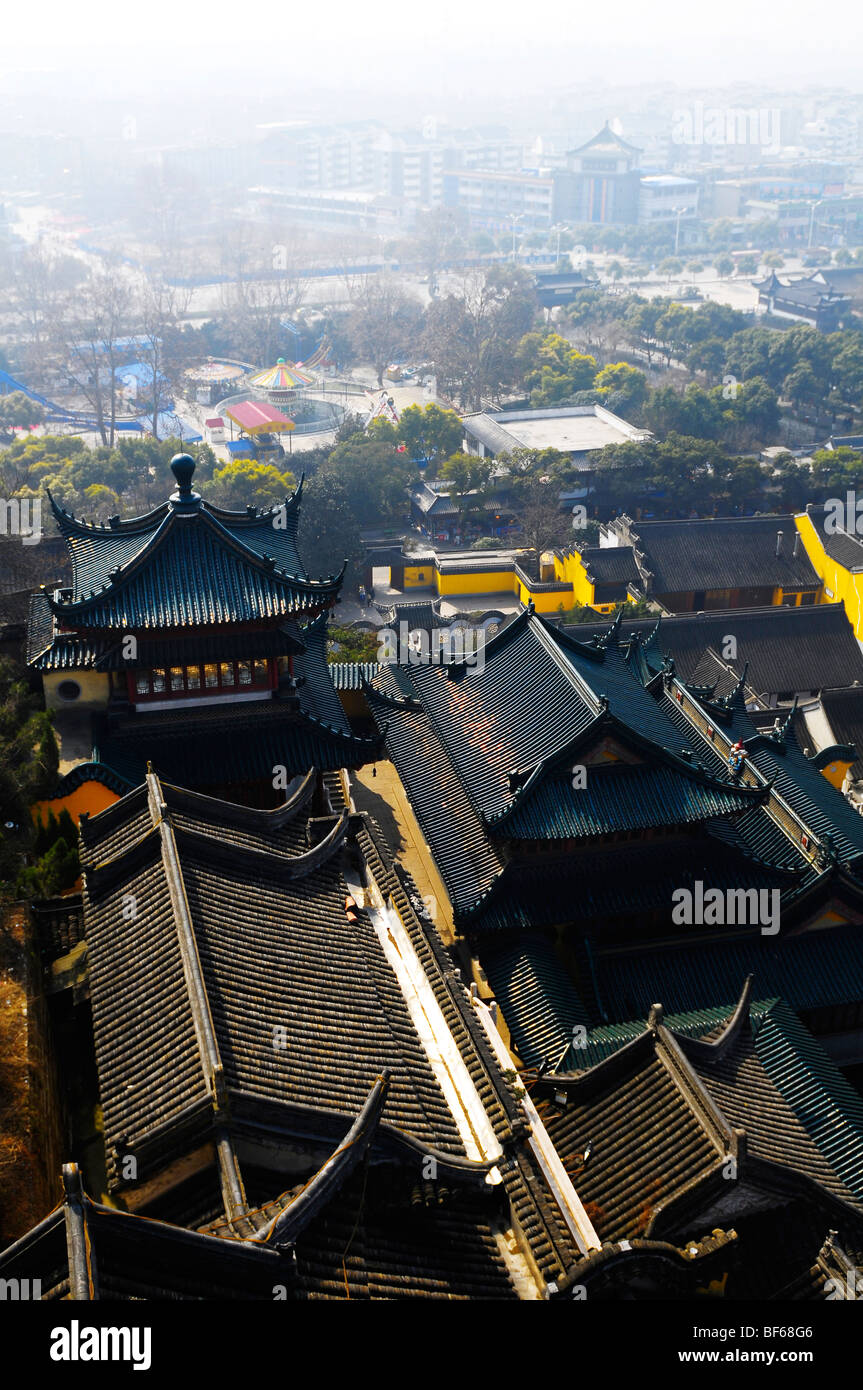 Zhenjiang temple hi-res stock photography and images - Alamy