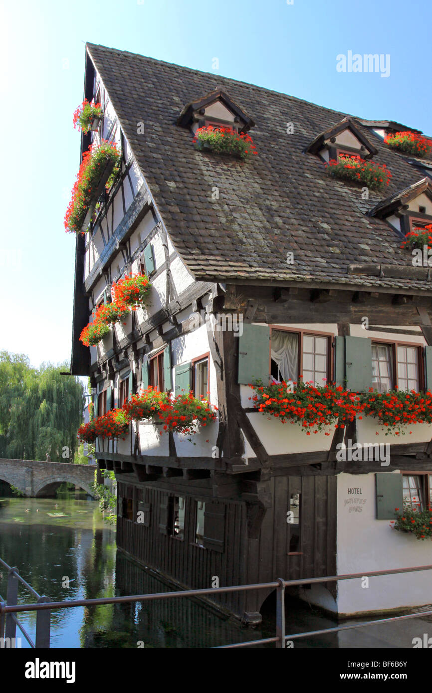 Ulm germany crooked house hotel hi-res stock photography and images - Alamy