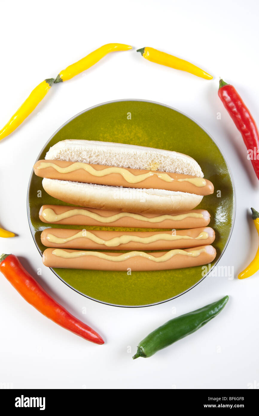 Hot dog on white with soft shadow Stock Photo - Alamy