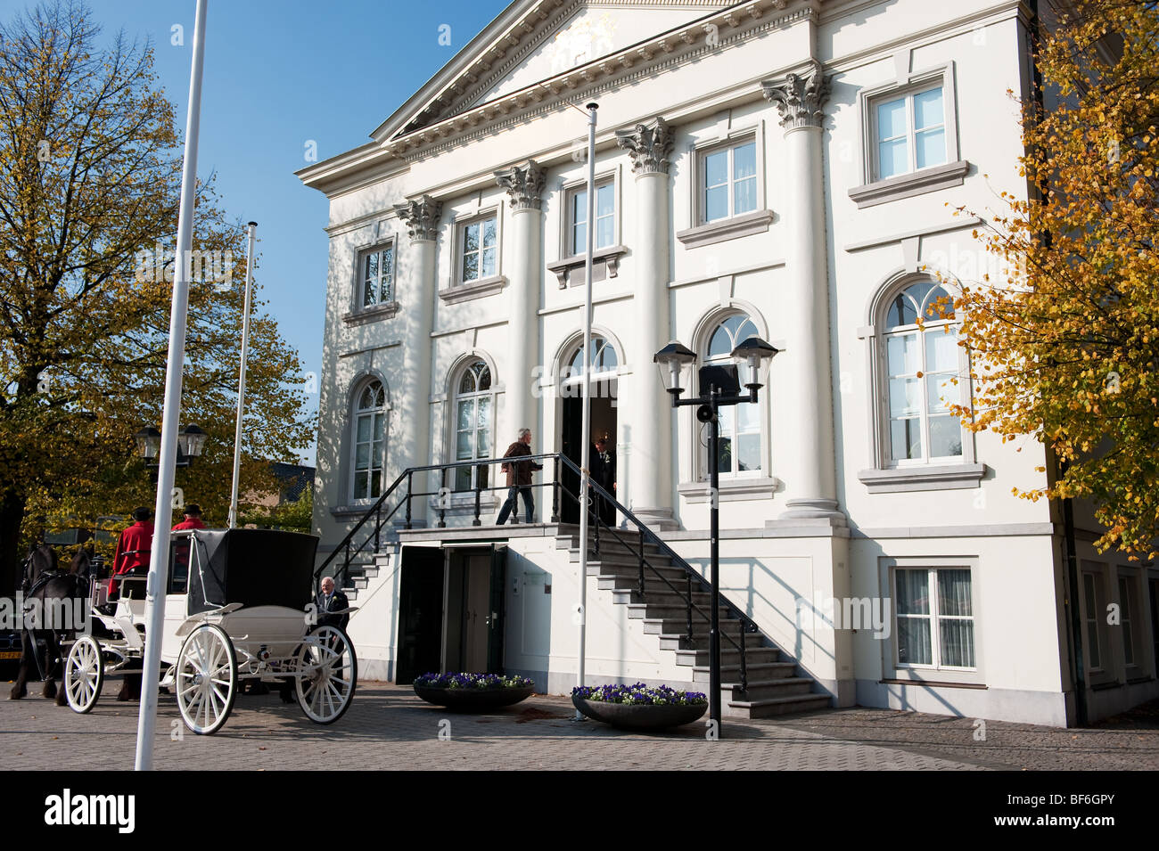 Municipal wedding hall hi-res stock photography and images - Alamy