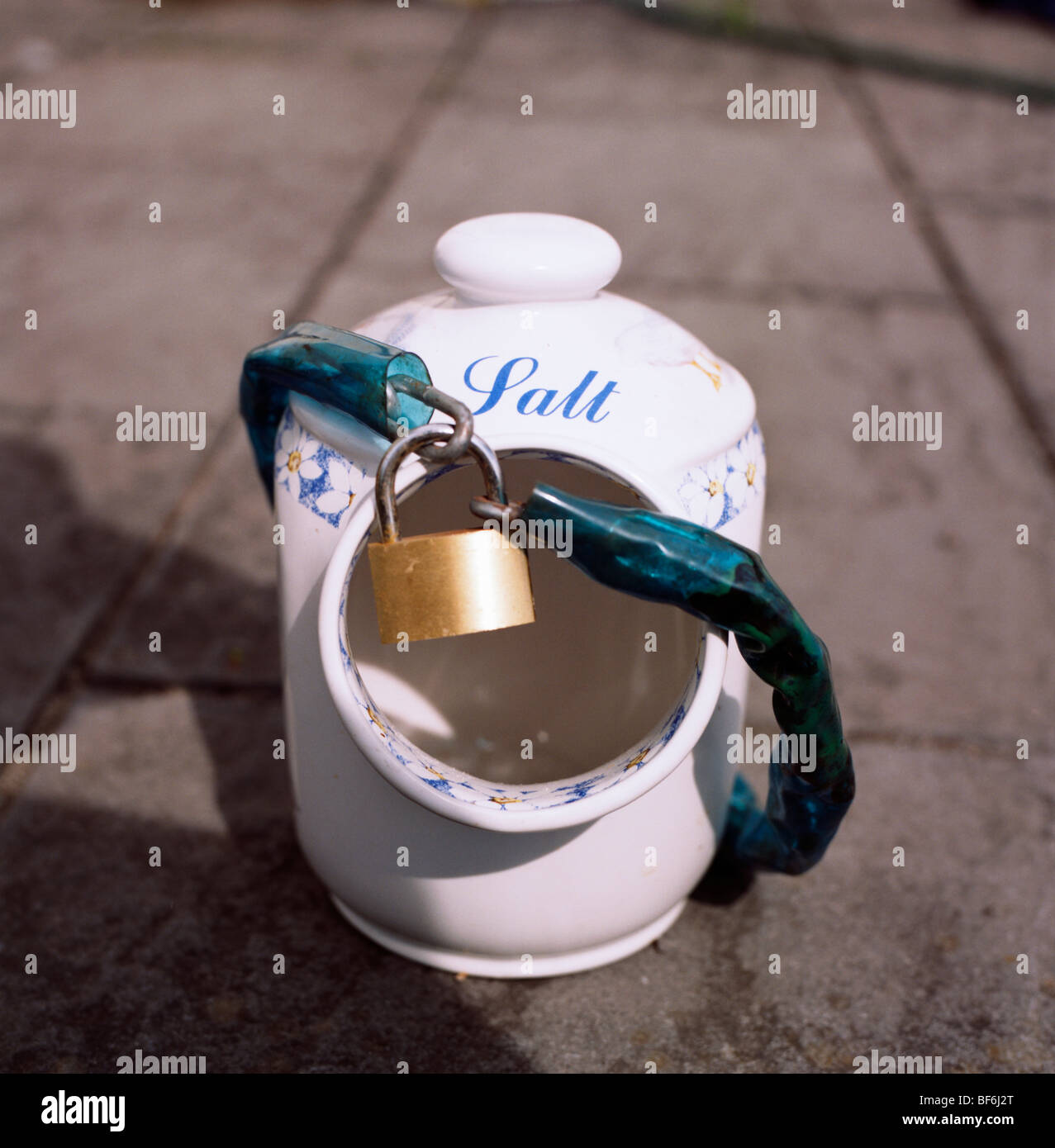 Salt restriction hi-res stock photography and images - Alamy