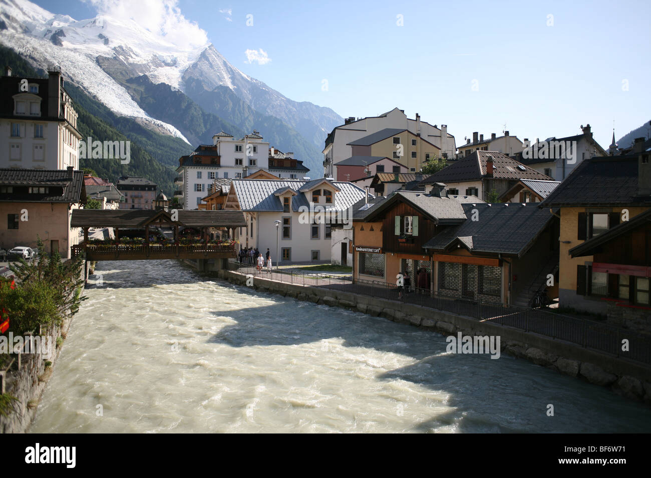 Chamonix France town centre river L'Arve Stock Photo - Alamy