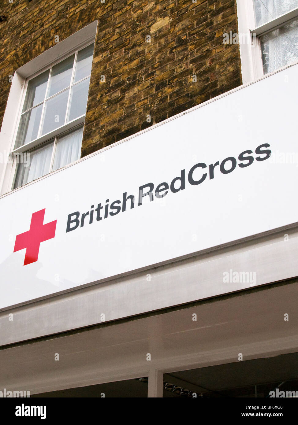 British red cross logo hi-res stock photography and images - Alamy
