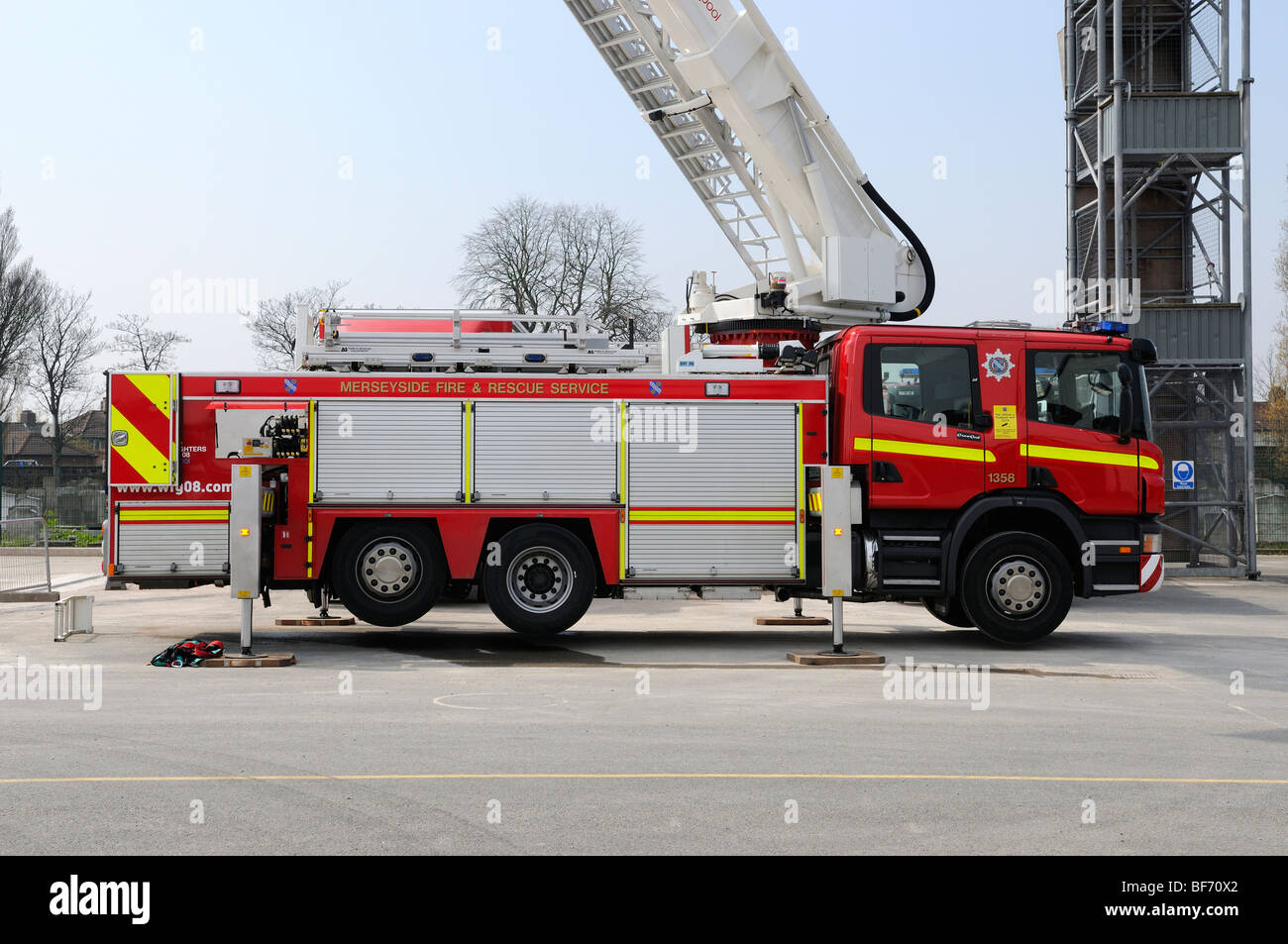 Fire Service combined Pump Platform Stock Photo - Alamy