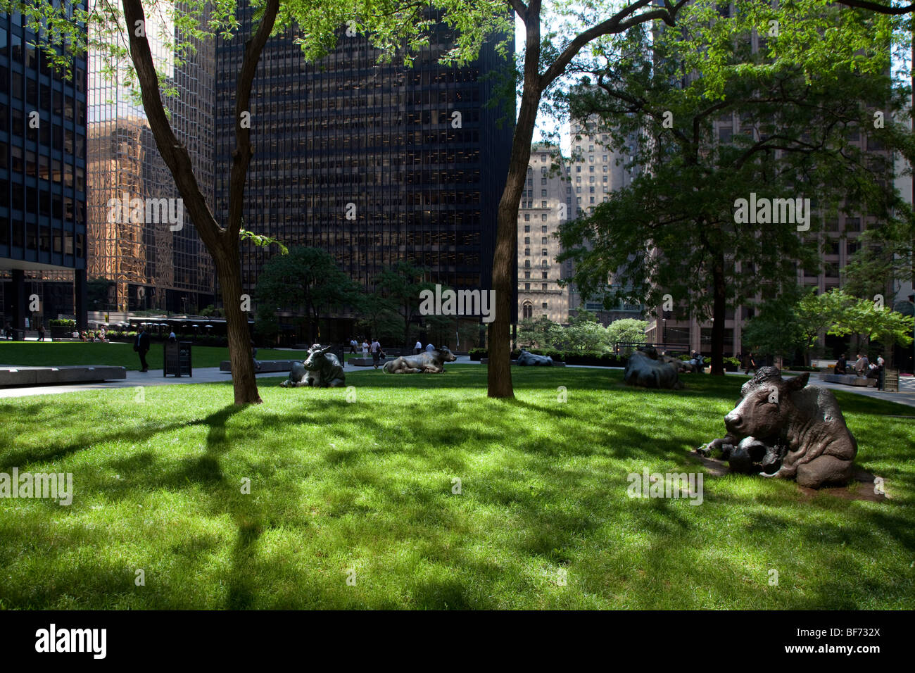 Bronze Bison sculptures in Toronto city center Stock Photo - Alamy