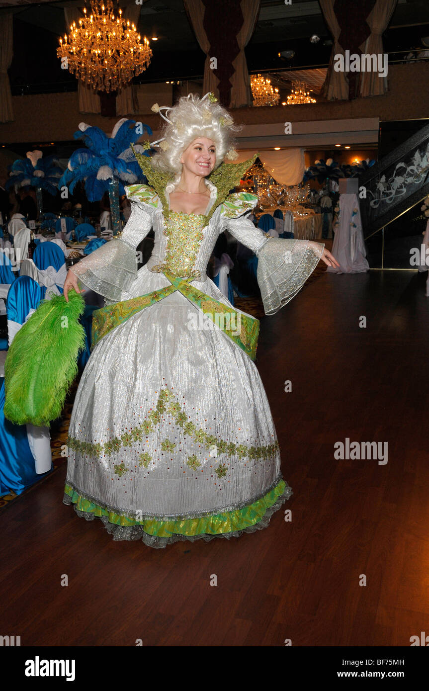 Female party costumes hi-res stock photography and images - Alamy