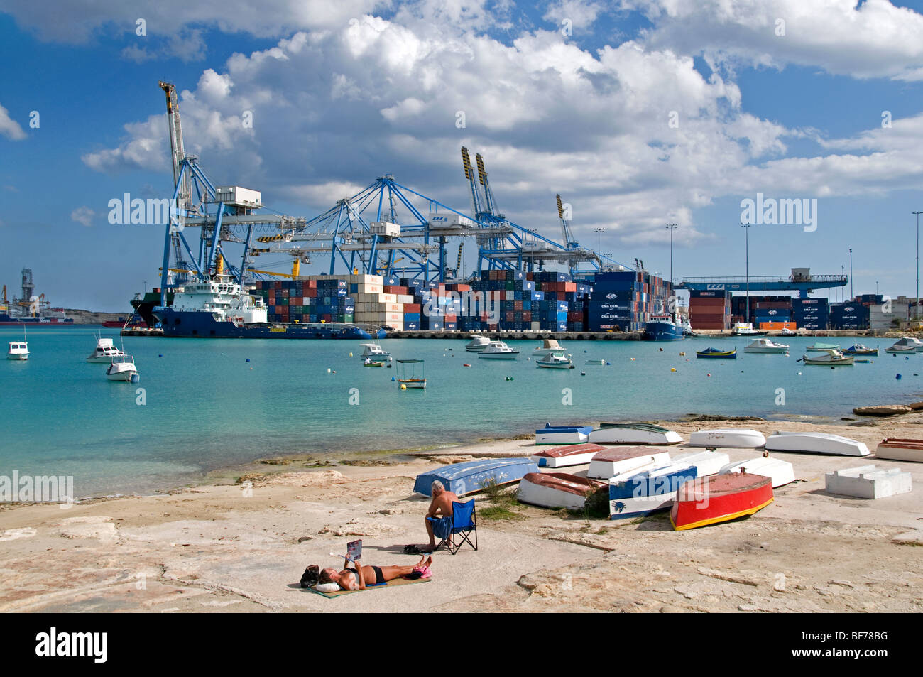 Port salina bay container malta hi-res stock photography and images - Alamy