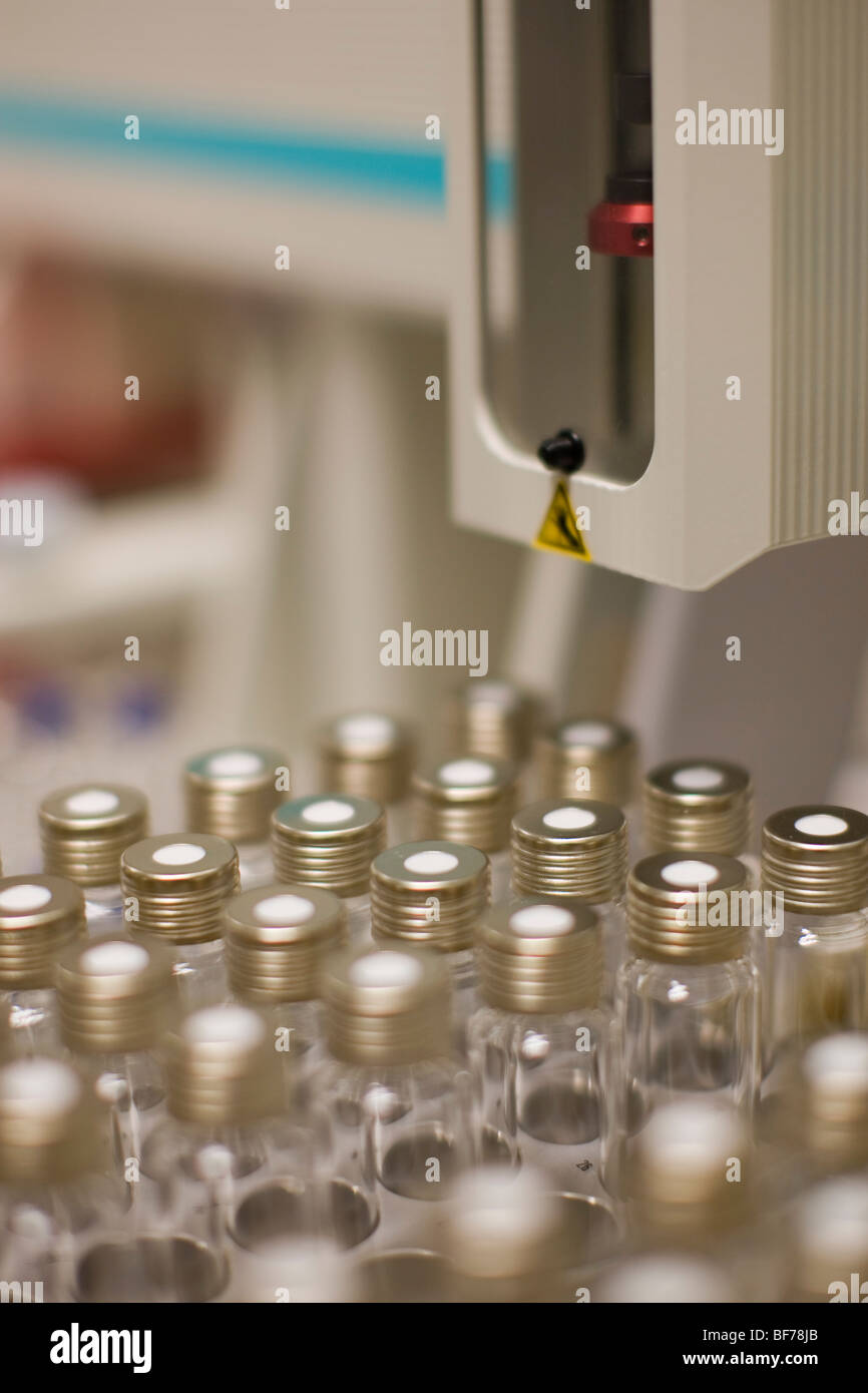 Gas chromatography hi-res stock photography and images - Alamy
