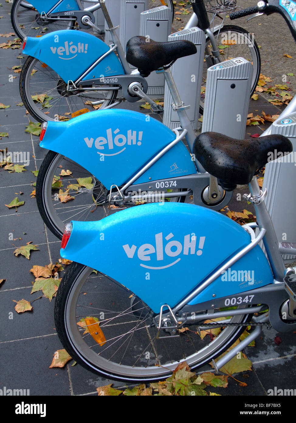 New machine transit air hi-res stock photography and images - Alamy