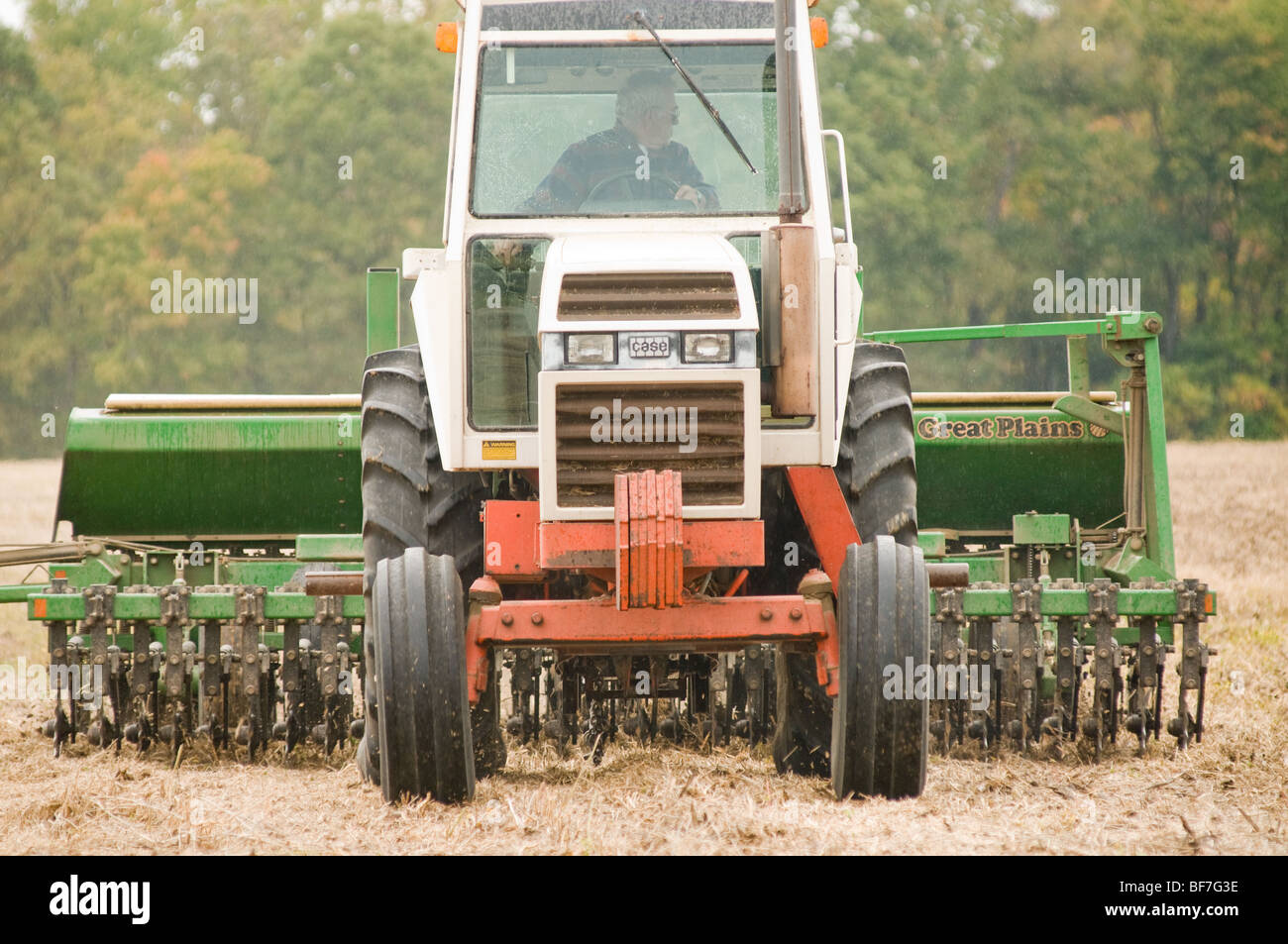 planting no till wheat Stock Photo - Alamy
