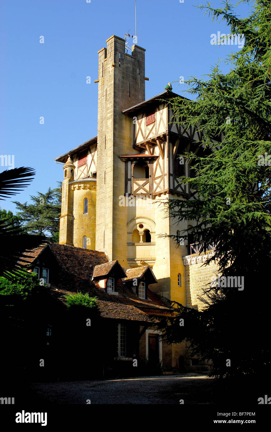 Bergerac (24): Castle of Mounet-Sully Stock Photo - Alamy