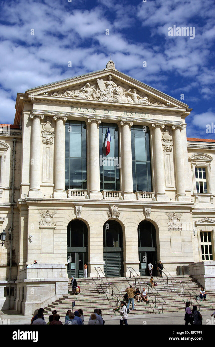 Nice police hi-res stock photography and images - Alamy