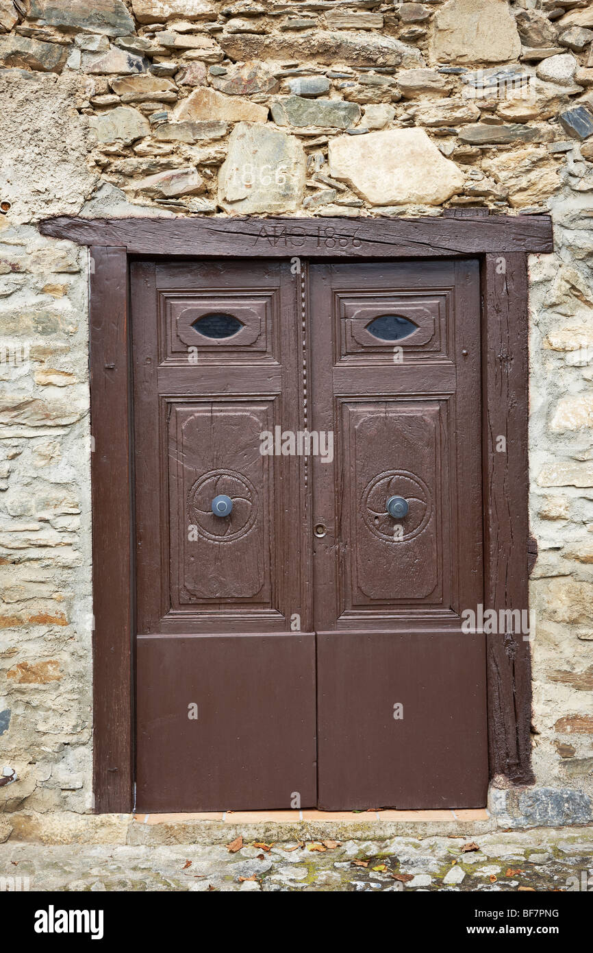 Beautiful antique wooden door on an old house Stock Photo - Alamy