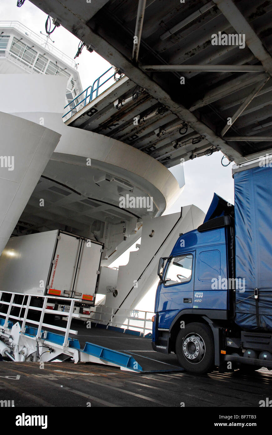 Freight on board the "Mv Cotentin" of the Brittany Ferries company ...