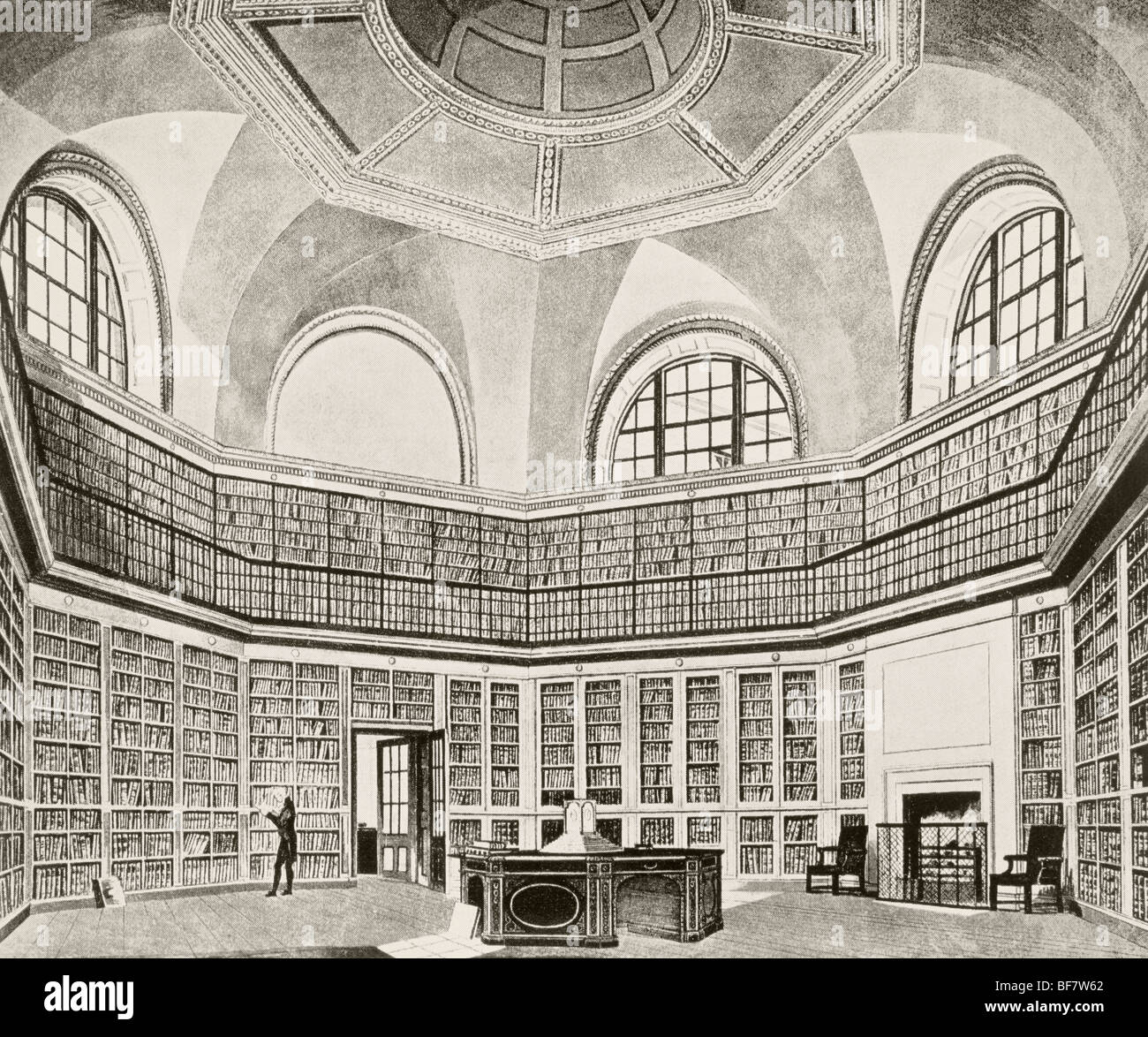 The Octagonal Library in Buckingham Palace, built in reign of George ...