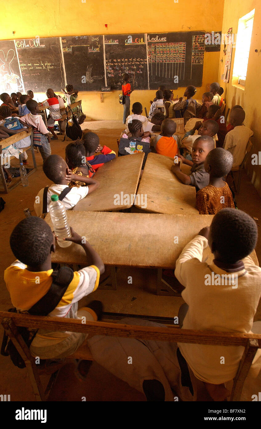 Senegal, Thiès: Classroom of "Abdel Kader Ndiaye" public elementary ...