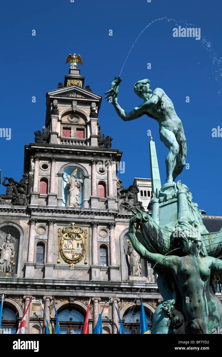 Brabo Fountain Statue Silvius Brabo Stock Photos & Brabo Fountain ...