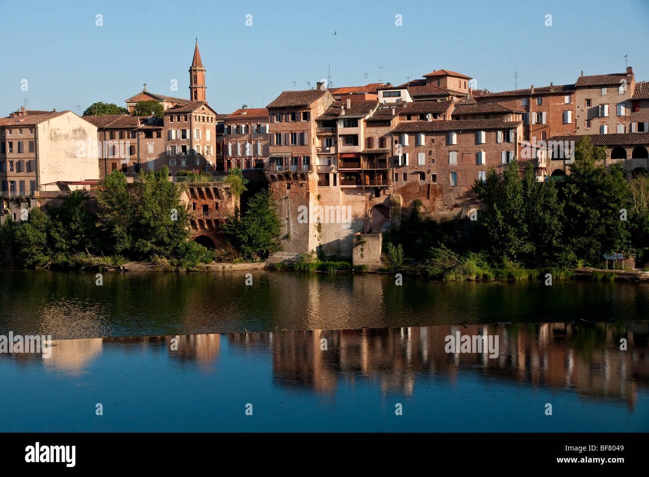 Fluvial landscape hi-res stock photography and images - Alamy