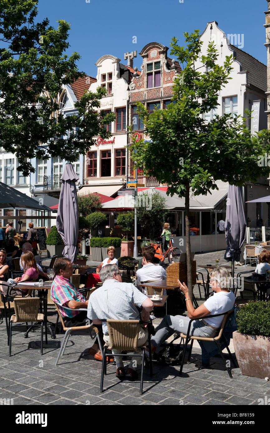 Vrijdagmarkt gent hi-res stock photography and images - Alamy