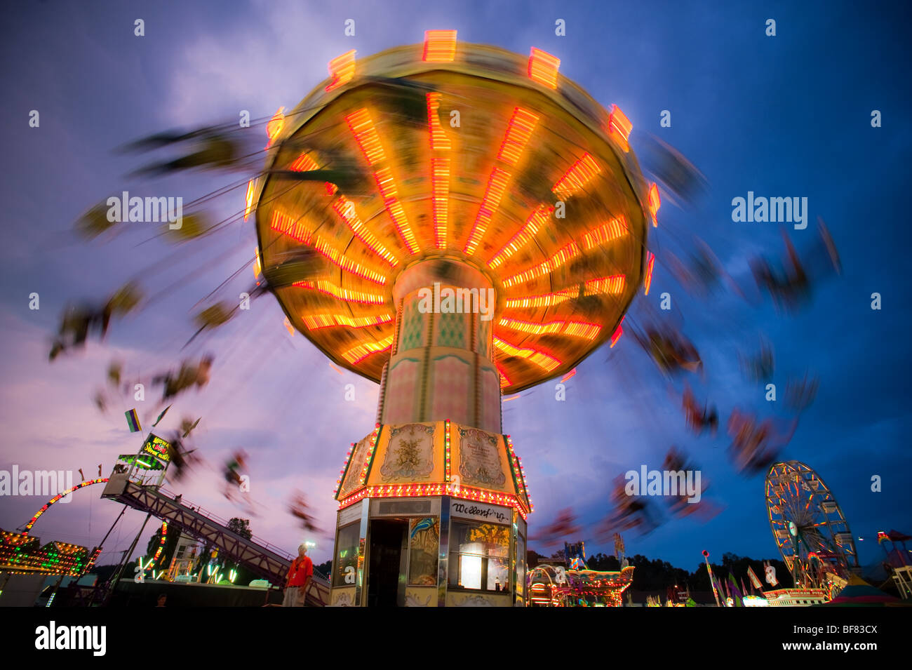 Fair midway hi-res stock photography and images - Alamy