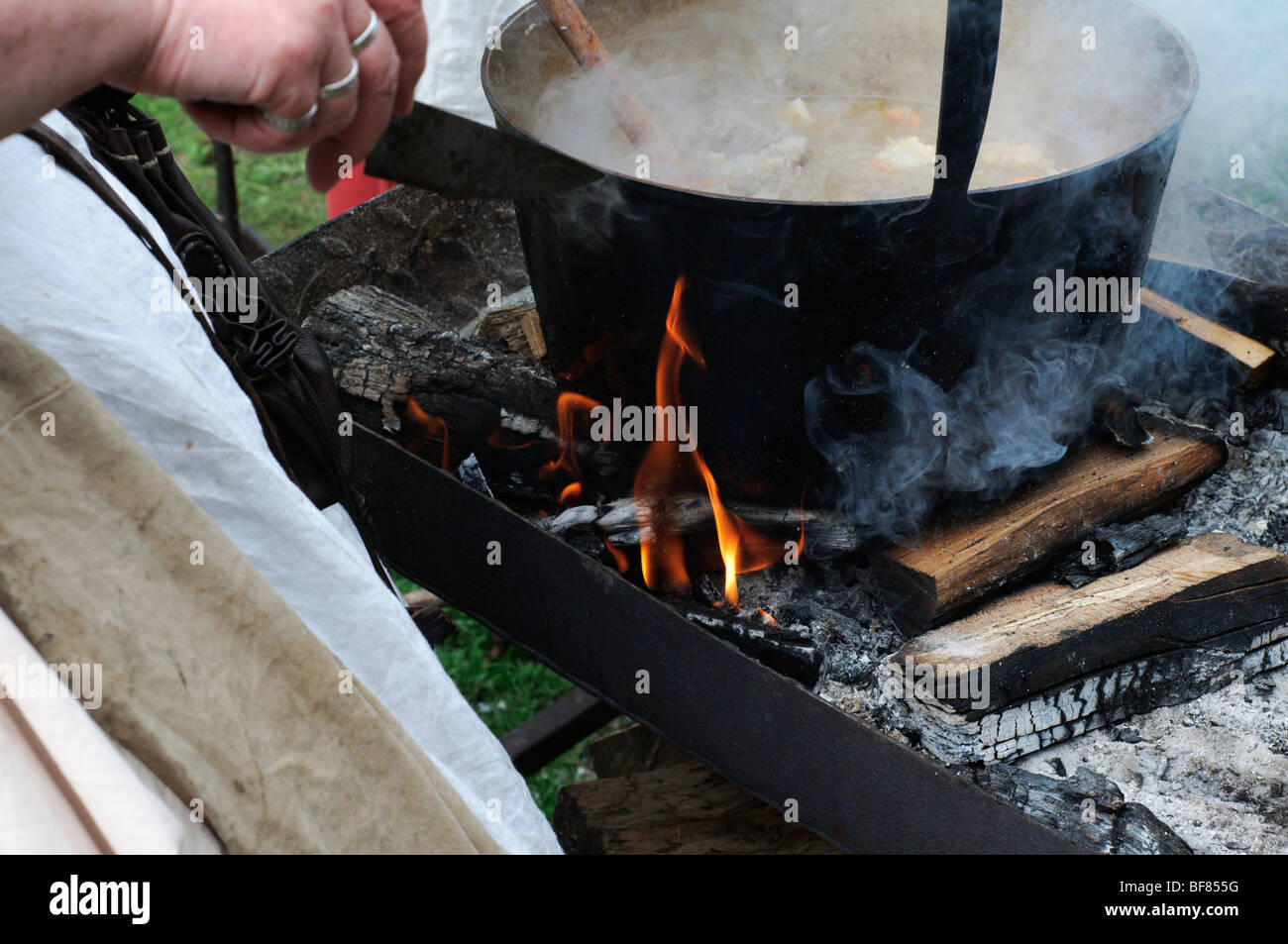 Hands at work Stock Photo - Alamy