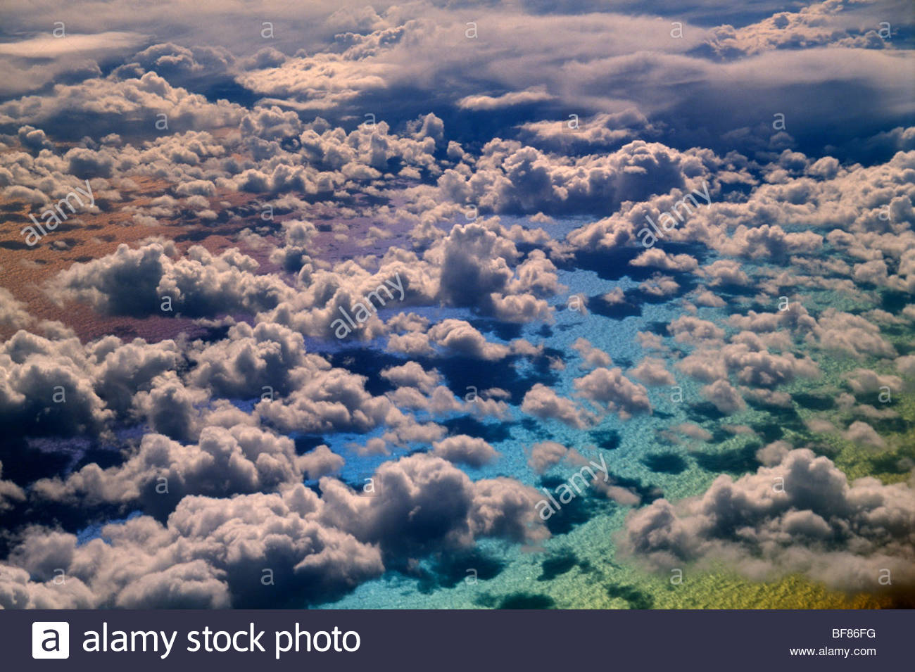 Clouds Over Ocean Stock Photos & Clouds Over Ocean Stock Images - Alamy