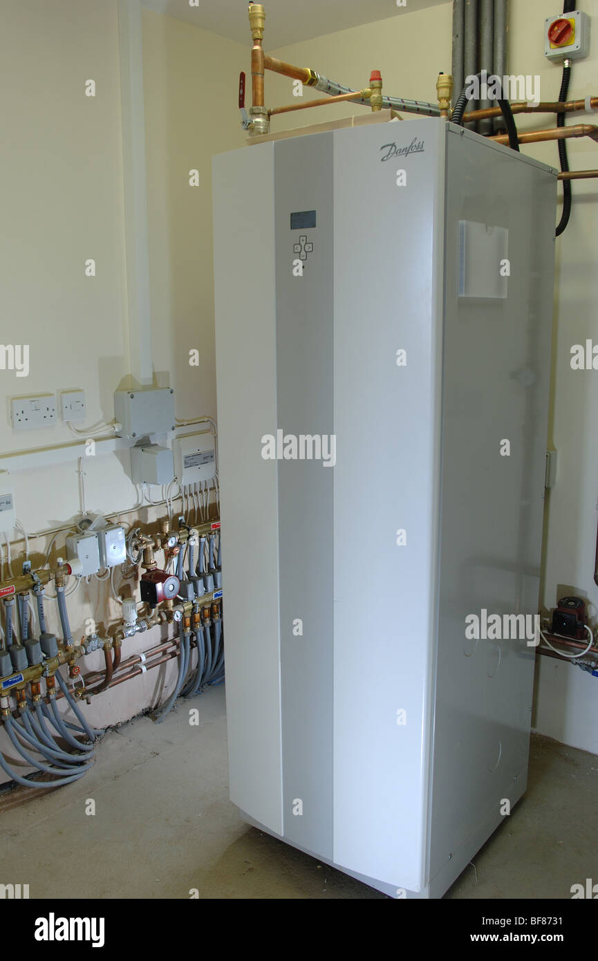 Ground source heat pump hi-res stock photography and images - Alamy