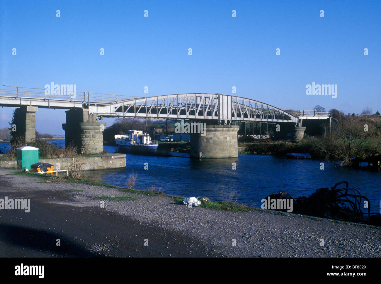 Dockyard train hi-res stock photography and images - Alamy