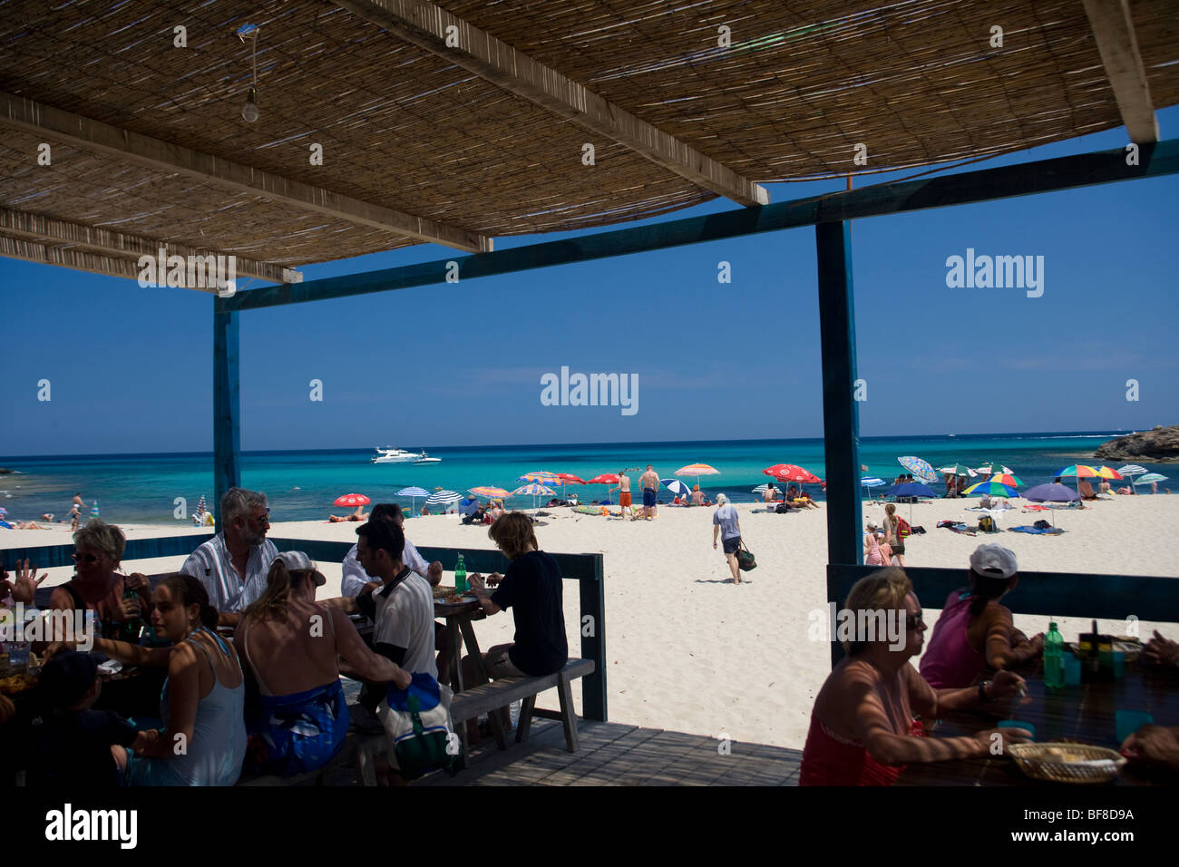 Torta bar hi-res stock photography and images - Alamy