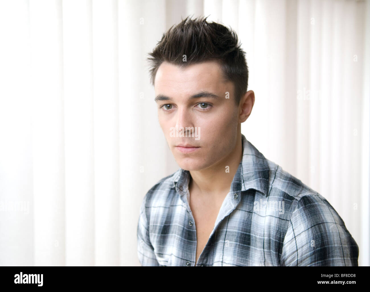 Portrait of Leon Jackson, singer and X-Factor winner Stock Photo - Alamy Portrait of Leon Jackson, singer and X-Factor winner Stock Photo - Alamy