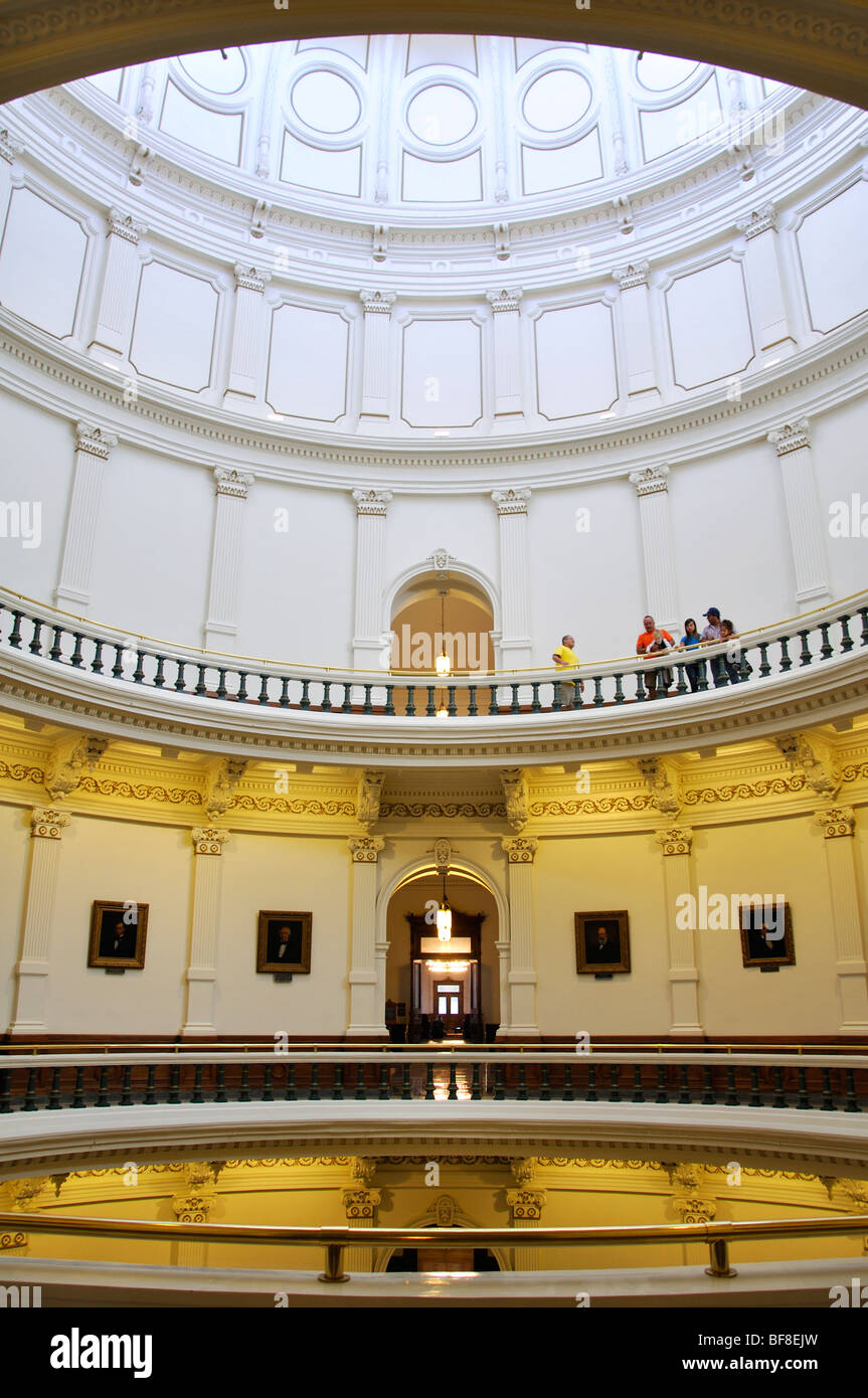 Texas state capitol building interior hi-res stock photography and ...
