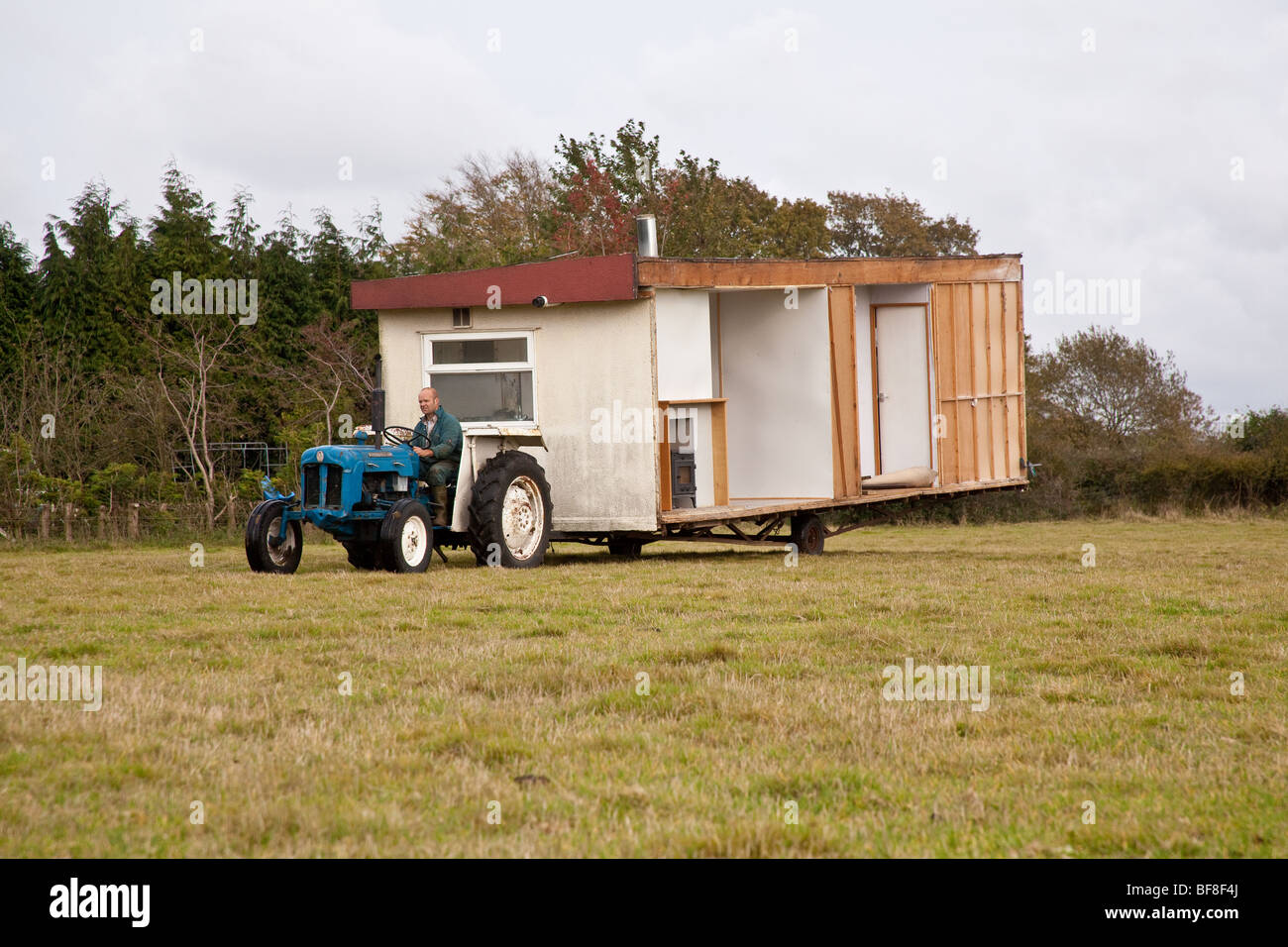 Moving a static caravan type mobile home Hampshire England Stock Photo ...