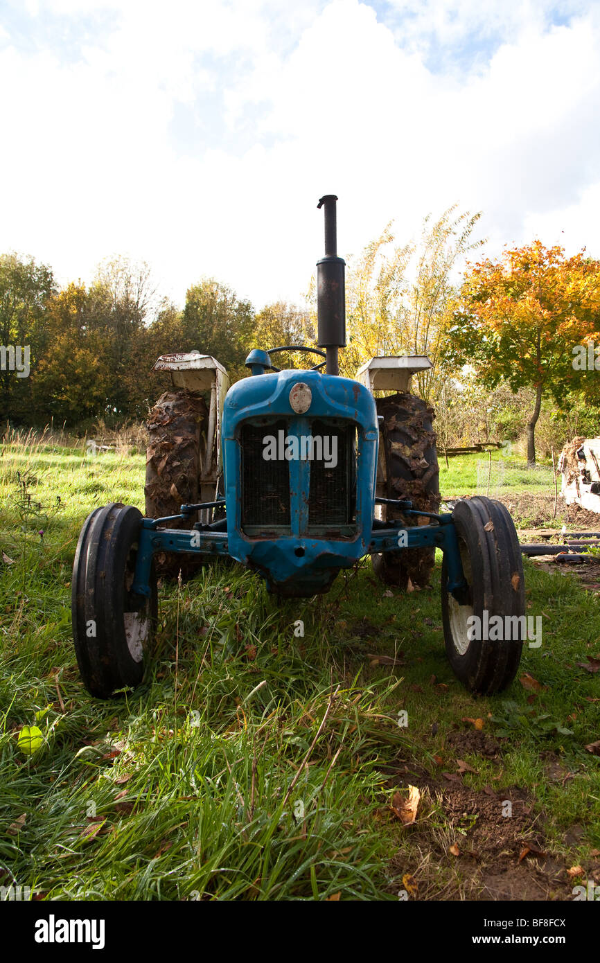 Vintage farm england hi-res stock photography and images - Alamy