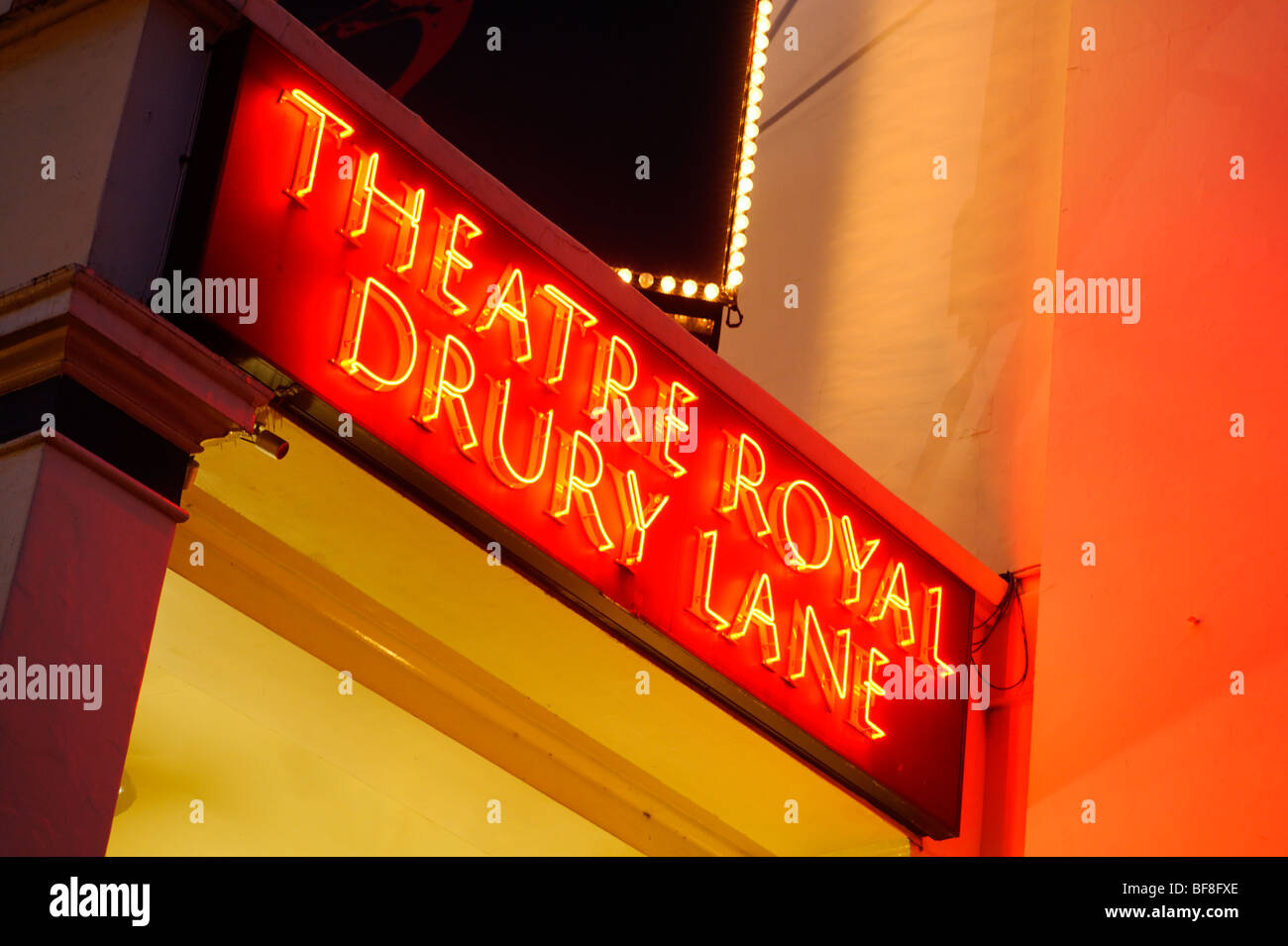 Neon Sign. Theatre Royal Drury Lane. London. UK 2009 Stock Photo - Alamy