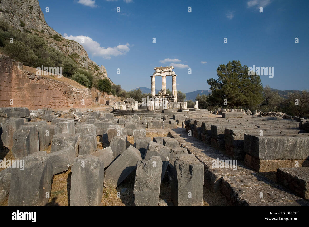 The ancient Roman ruins of Delphi, Greece Stock Photo - Alamy