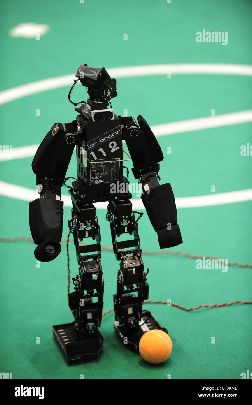 Robocup soccer hi-res stock photography and images - Alamy