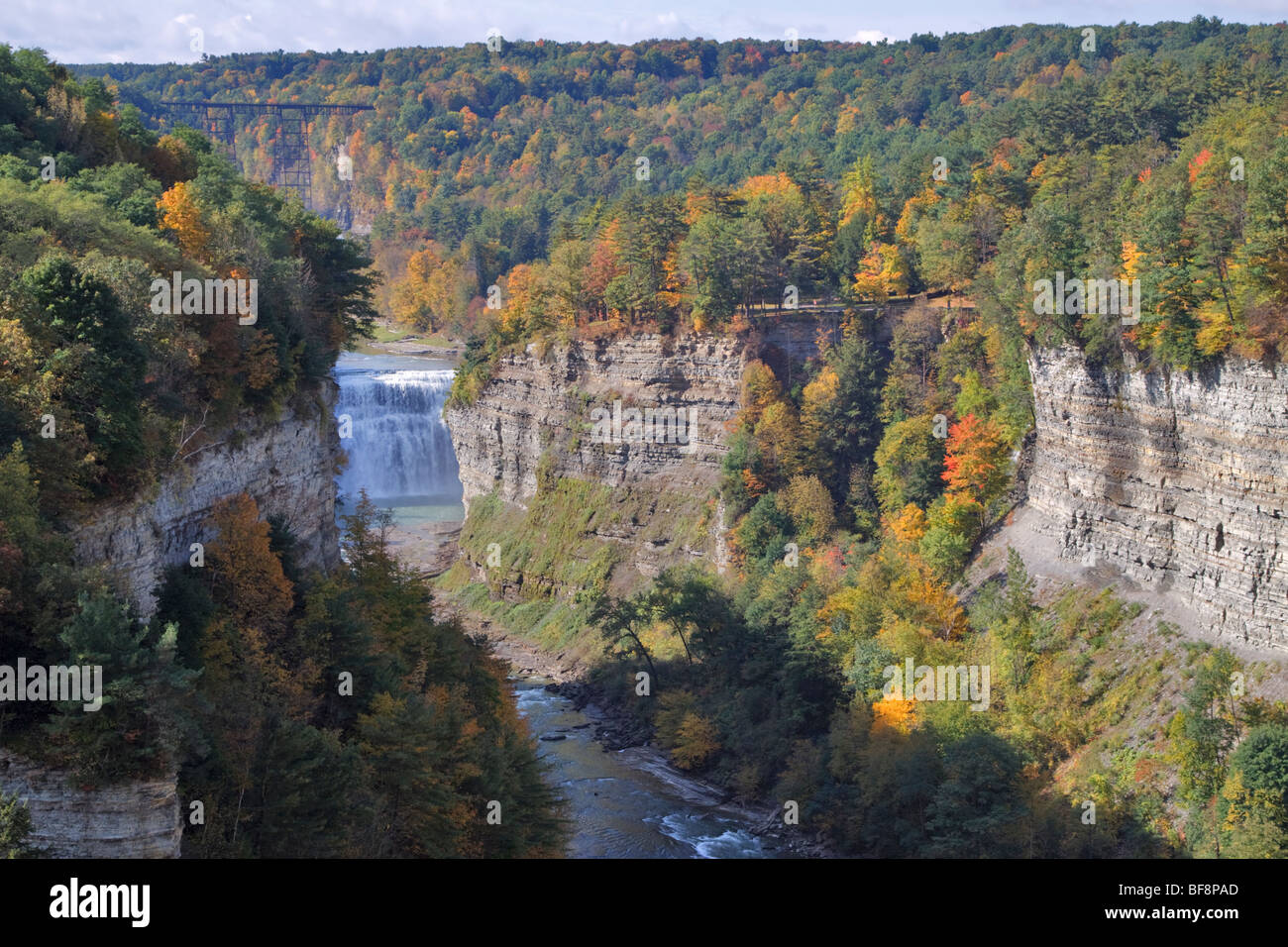 Upper and Middle Falls, Genesee River gorge, Letchworth State Park, New ...