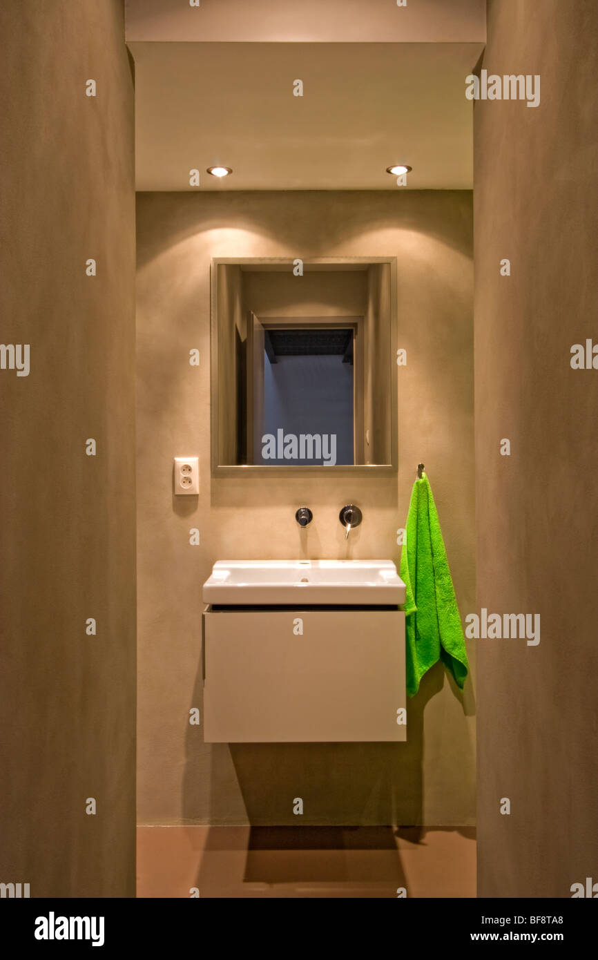 Flat bathroom design hi-res stock photography and images - Alamy