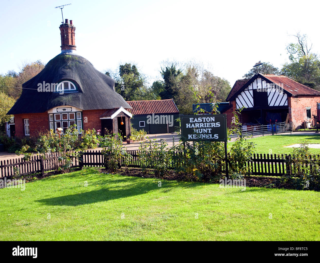 Easton harriers hunt kennels easton hi-res stock photography and images ...
